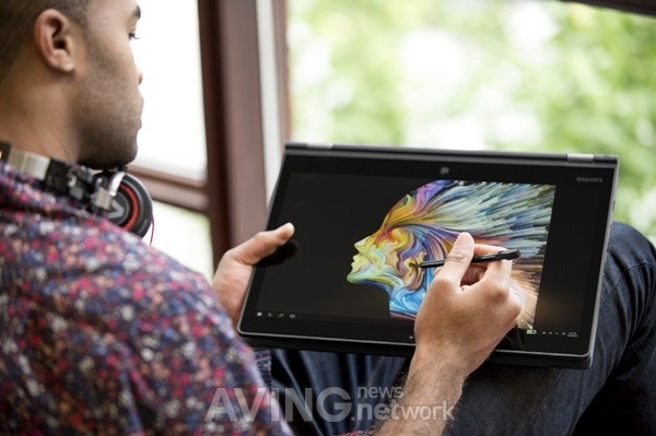 [IFA2016] 레노버, OLED 디스플레이 적용된 컨버터블 노트북 '씽크패드 X1 요가' 공개