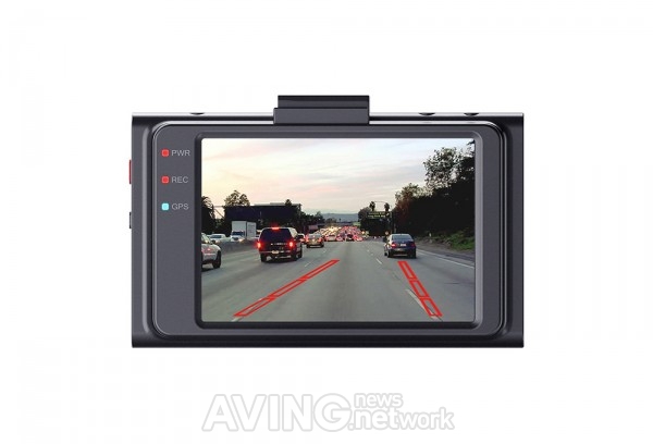 엠피온, '신호등변경알림' 기능을 탑재한 블랙박스 MDR-Q330 출시