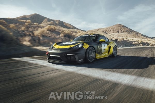 포르쉐, 2개 버전으로 선보이는 신형 '포르쉐 718 카이맨 GT4 클럽스포츠' 공개!