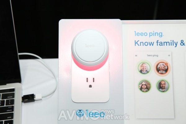 [CES 2019] Leeo, 가족의 안전을 돕는 스마트 조명 'Leeo Ping' 소개