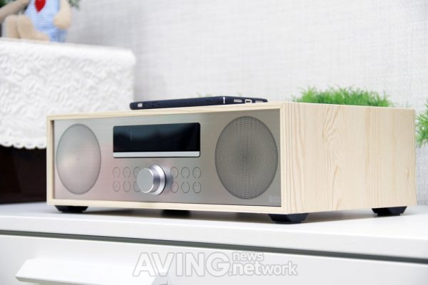 브리츠, 스마트폰 무선충전 하이파이 블루투스 스피커 'BZ-T7500 WC'