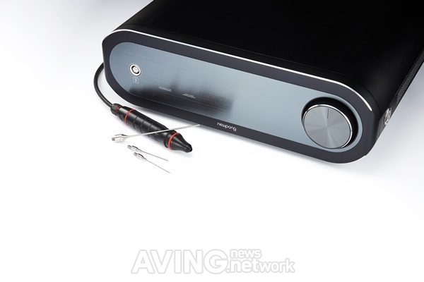 [KIMES 2021] 뉴퐁, 얼굴지방 제거하는 초음파 기기 'LIPOSOUND II(리포사운드)' 선보인다