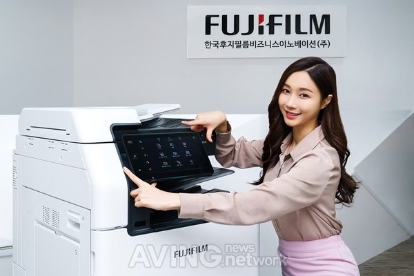 한국후지필름bi 고성능 A3 컬러 및 흑백 복합기 8종 출시 스마트 오피스 솔루션 탑재