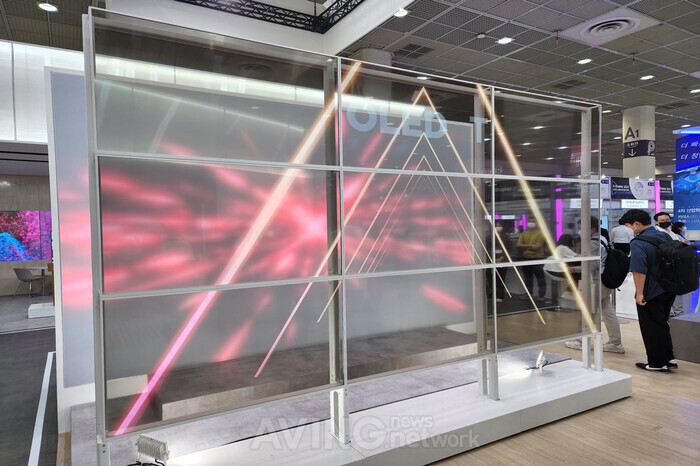 LG디스플레이, K-Display 2022 참가... 차세대 OLED 패널 ‘OLED.EX’와 ‘투명 OLED’ 대거 선보여!
