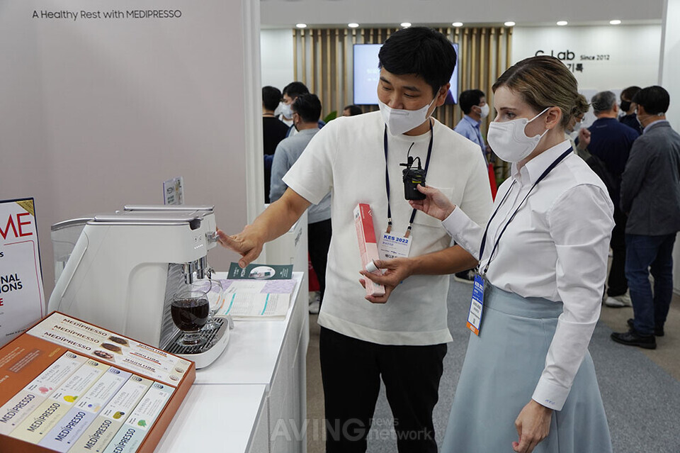 KES 2022 LIVE, 실시간 라이브 중계로 빅데이터·인공지능·IoT 등 글로벌 혁신 기술 알렸다!