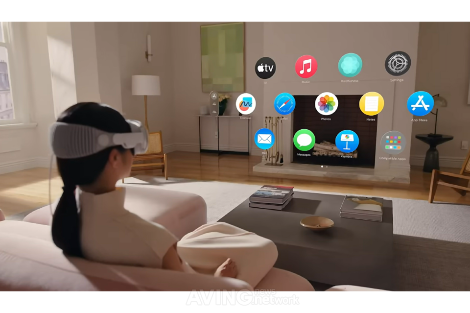 저커버그, 애플 ‘비전 프로’에 냉철한 비판 세례... “사용자 고립시키는 헤드셋, 우리 방향과는 달라”