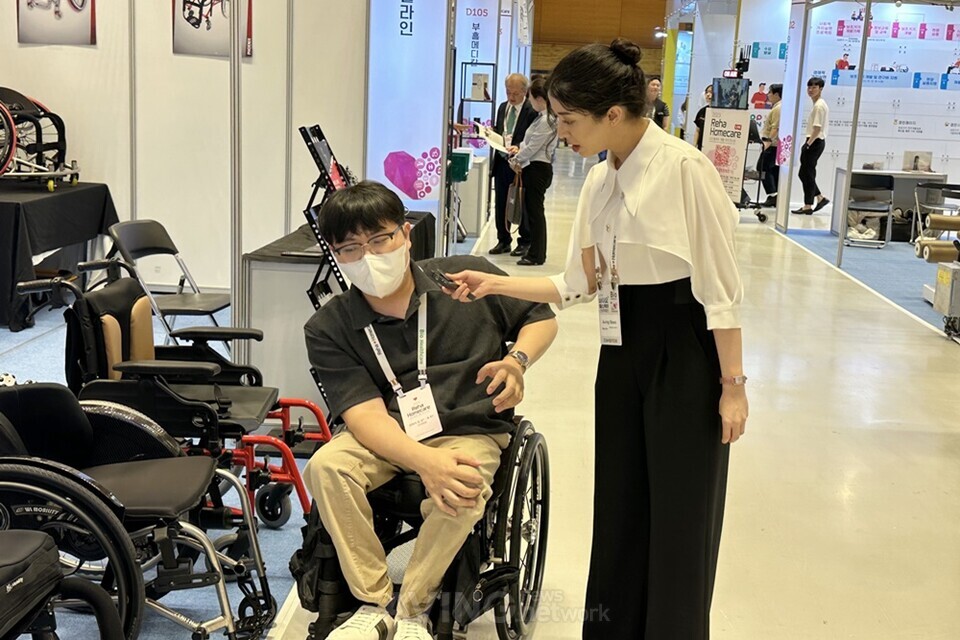 '2023 홈케어·재활·복지전시회 LIVE', 국내 재활‧복지 및 첨단 바이오 헬스케어 산업의 핵심 포인트 콕콕 짚었다!