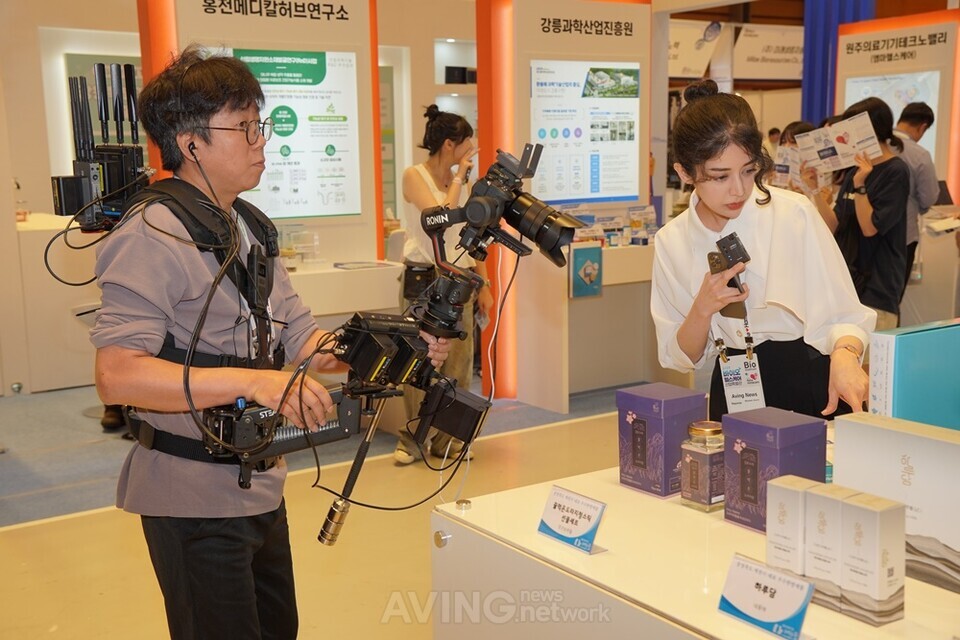 '2023 홈케어·재활·복지전시회 LIVE', 국내 재활‧복지 및 첨단 바이오 헬스케어 산업의 핵심 포인트 콕콕 짚었다!