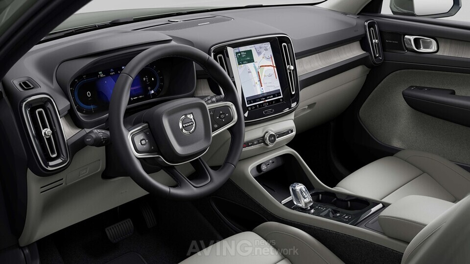 콤팩트 SUV 강자 볼보 ‘XC40’, 세이지 그린(Sage Green) 에디션으로 만난다... “25대 한정판”