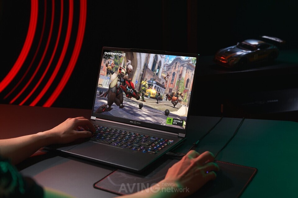 MSI X 메르세데스-AMG, 'Stealth 16' 게이밍 노트북 출시... “고성능 브랜드 뭉쳤다”