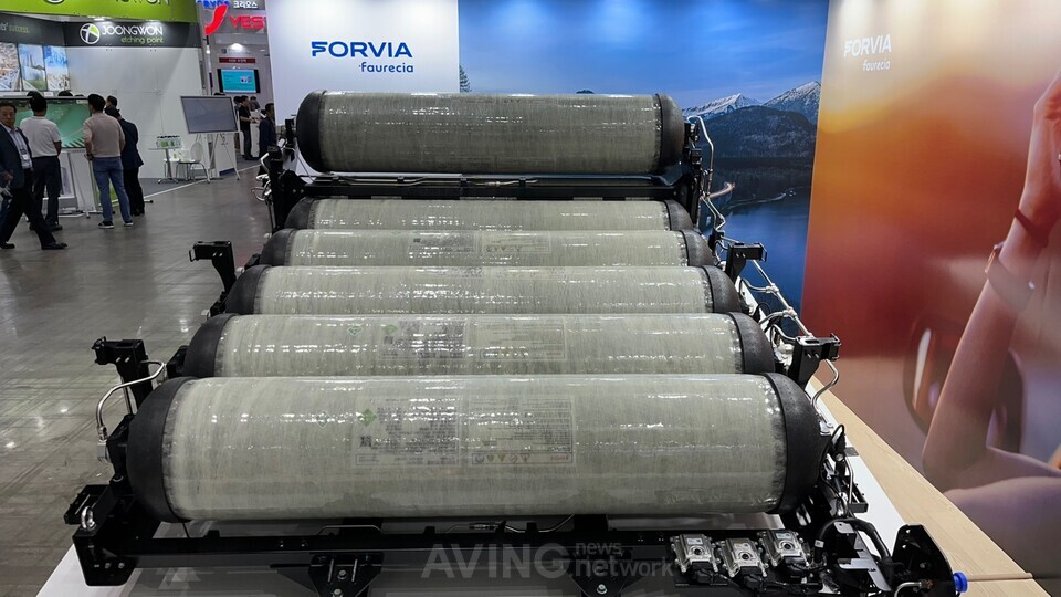 FORVIA Faurecia, H2 MEET 2023 참가... 현대차 수소상용차 ‘엑시언트’에 탑재한 수소탱크 솔루션 출품!