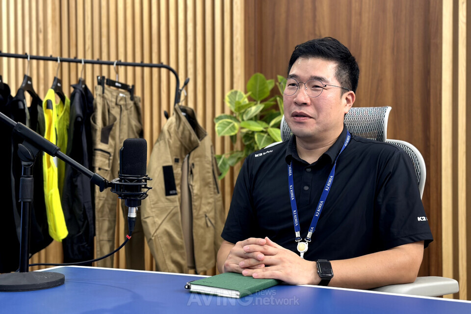 [인터뷰] 조병암 K2 세이프티 부장, “워크웨어 단순한 유니폼 아닌 개성까지 아우를 수 있는 제품으로 전환 중... K2 워크 ...