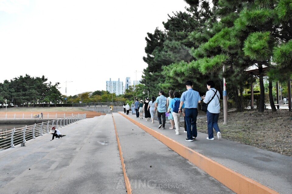 딜라잇비, 부산형 신규관광코스 ‘딜라잇부산’ 리빙랩서 긍정적 성과 올려... “요트와 스마트팜 한번에 체험!”