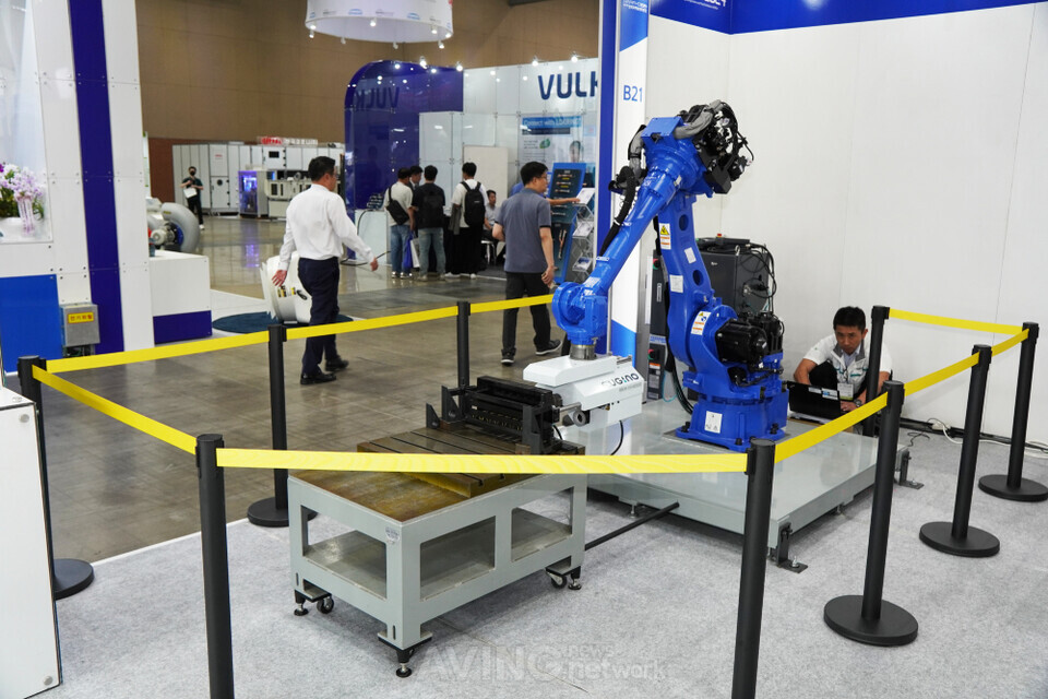 에스엠툴, HARFKO 2024서 日 스기노(Sugino) 社 확관 장비 제품군 대거 선보여... “국내 열교환기 시장의 첨단화 ...