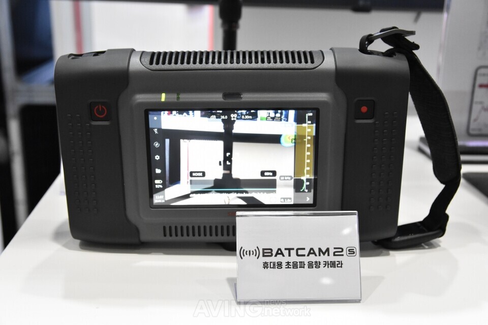 에스엠인스트루먼트, 2025 국제 전기전력 전시회서 ‘BATCAM 2S’ 알려... “AI 분석 기능 탑재해 사용자 작업 효율성 ...