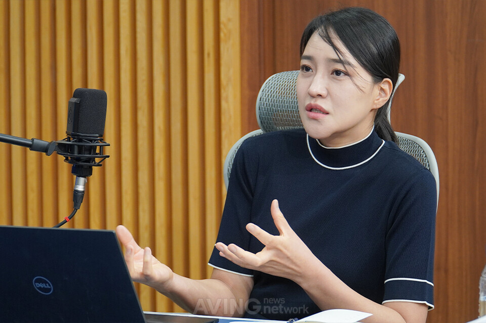 [ENVEX 2025 특집 인터뷰] 사람 대신 드론이 물을 뜬다...둠둠, 드론으로 녹조·수질 문제 해결 나선다!