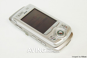 싸이버뱅크, 위성 DMB 수신이 가능한 PDA폰 ‘포즈 B300’