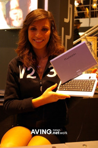 'CeBIT 2006'을 한층 즐겁게 만드는 에이빙걸 - ‘FLYBOOK’부스편