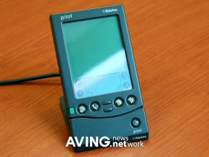 1996년 발표된 팜 파일럿 최초 PDA