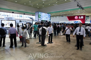 [WIS 2011] LG전자, 눈의 피로함 적은 3D TV 등 다양한 제품 전시
