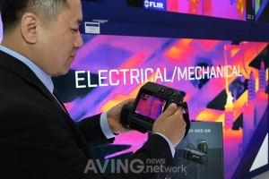 [국제전기전력전] 플리어, 전문가용 열화상 카메라 출품